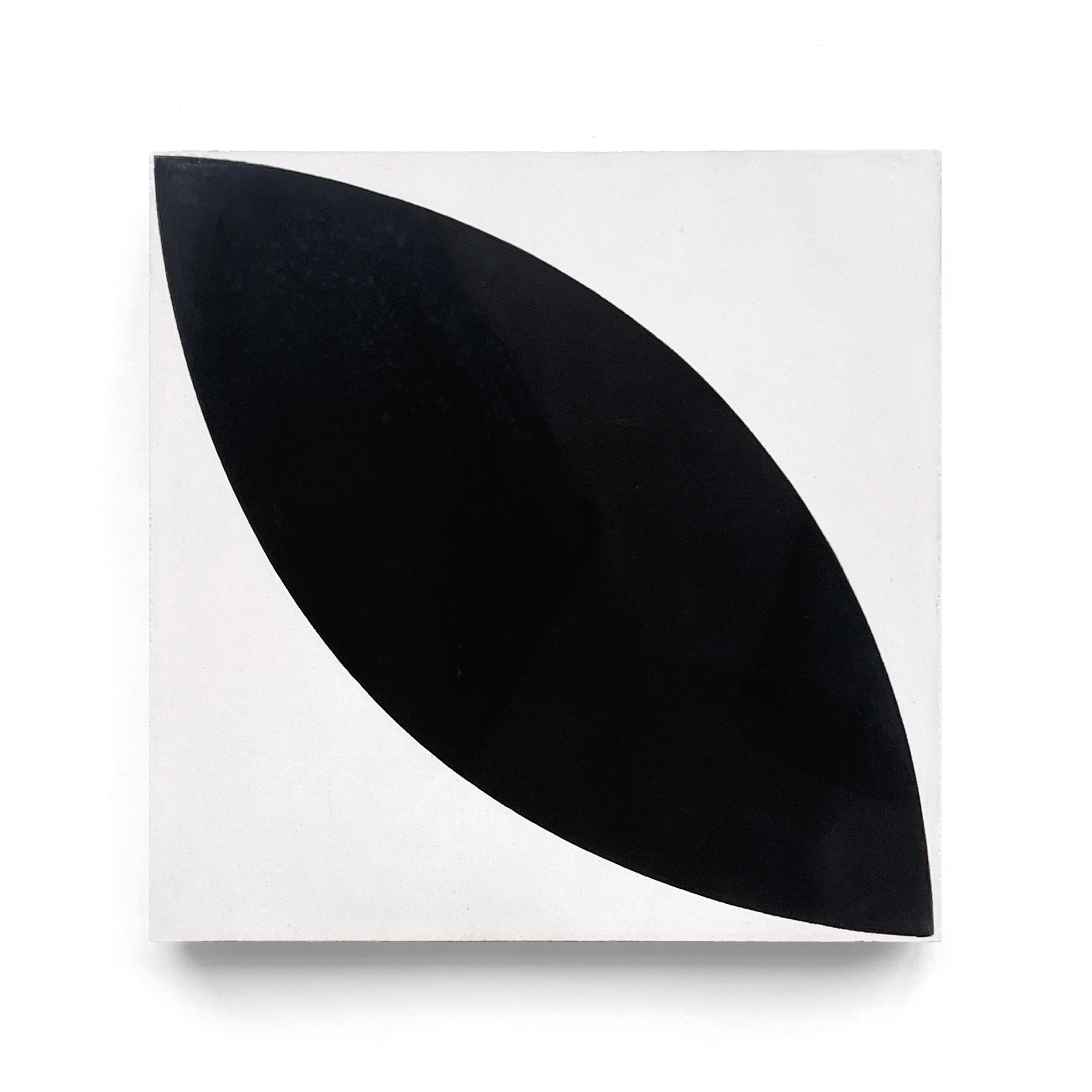 Big Cirque (8" x 8") Warm White/Black – Geon Tile